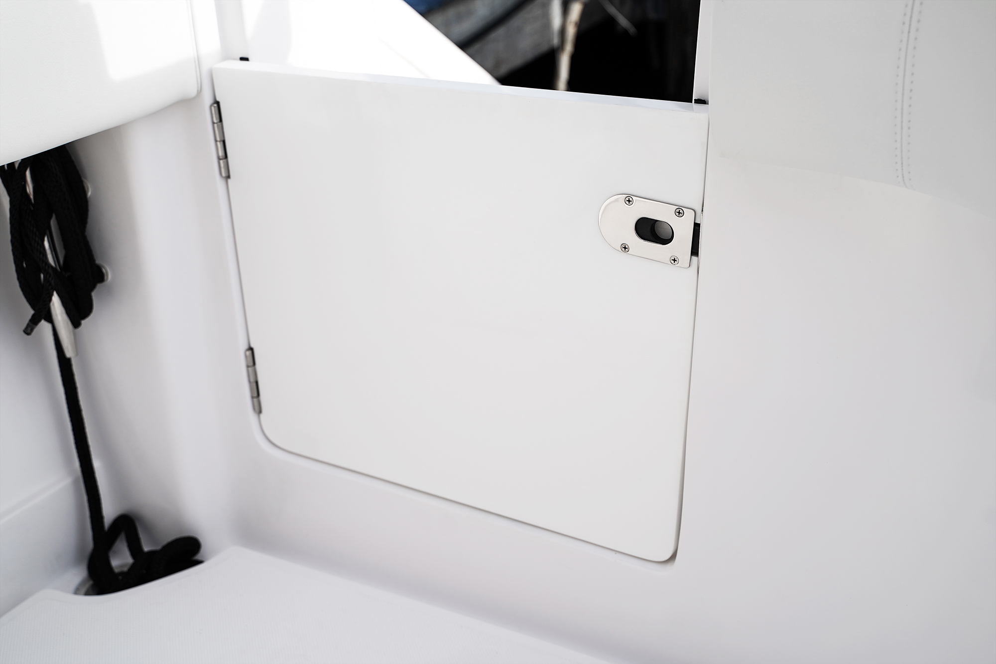 TRANSOM SLIDE LATCH